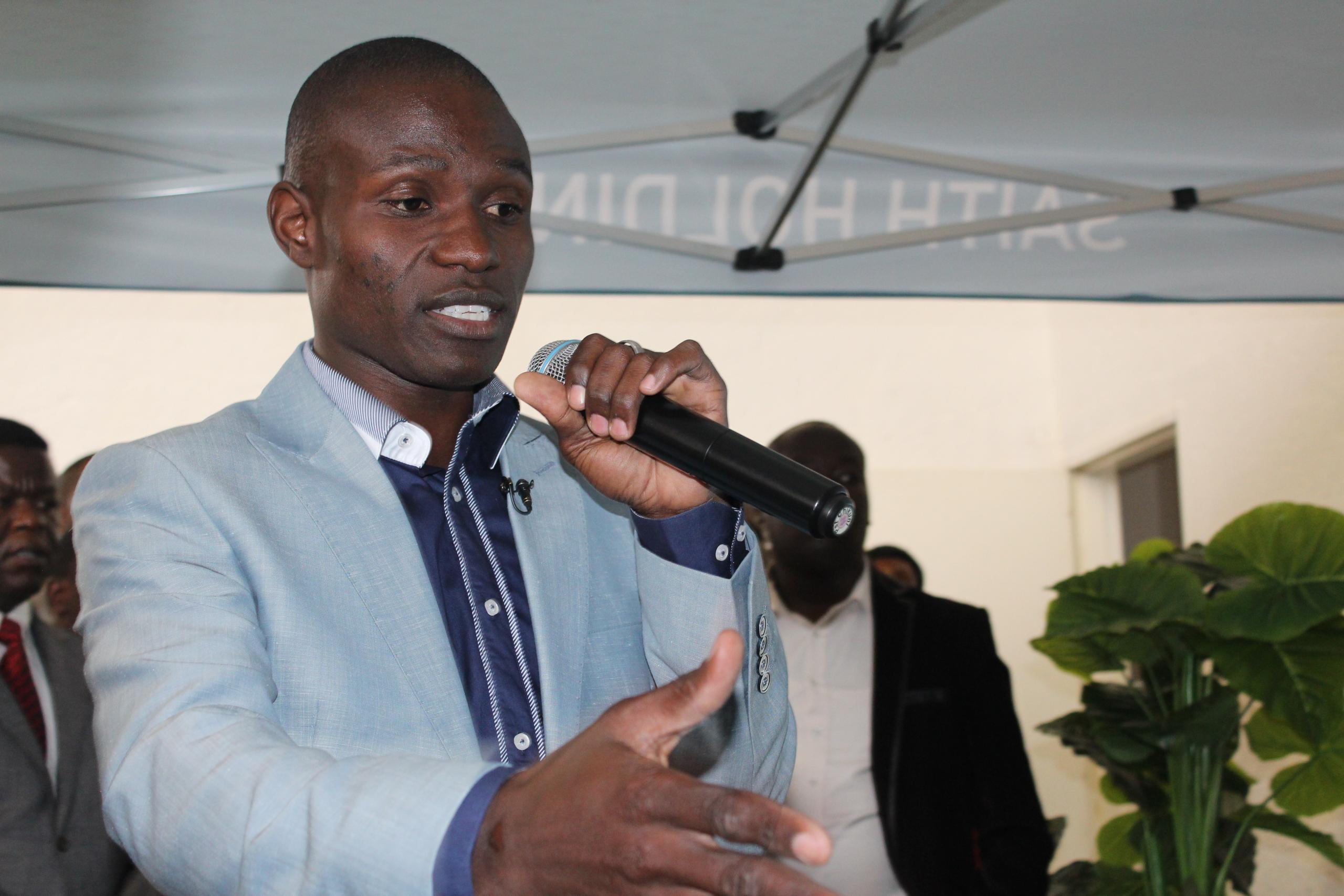 Sangulani Maxwell Chikumbutso, the Zimbabwean inventor tells his story ...