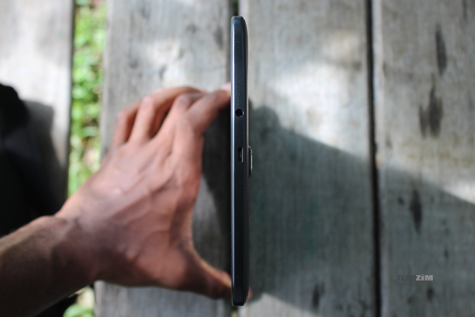 Samsung Galaxy Tab E Review. Better on the big screen. - Techzim