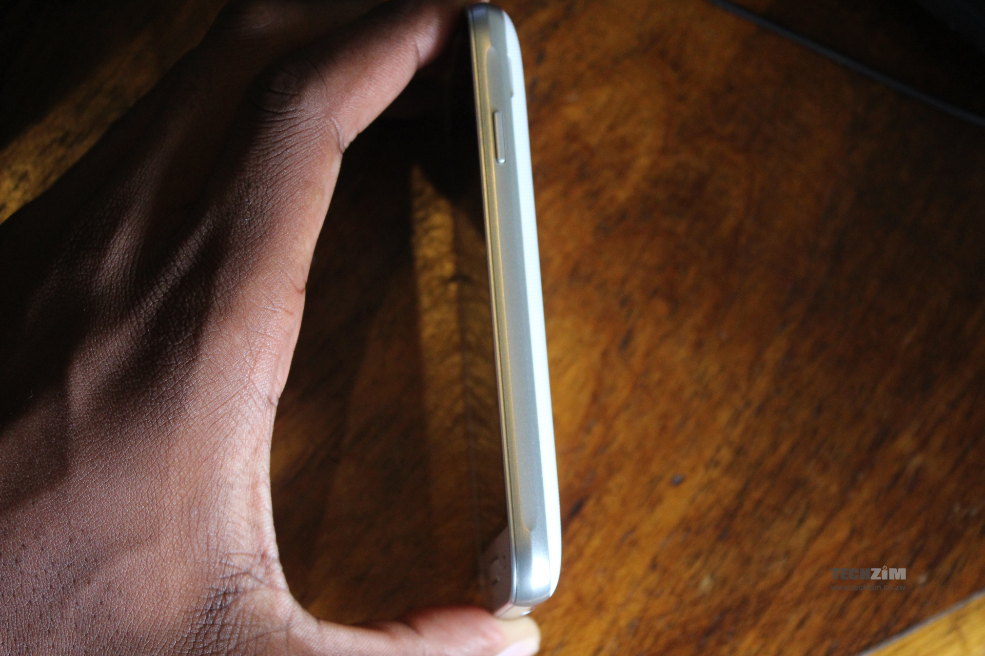 Samsung Galaxy J1 Mini Prime Review. As good as entry level smartphones ...