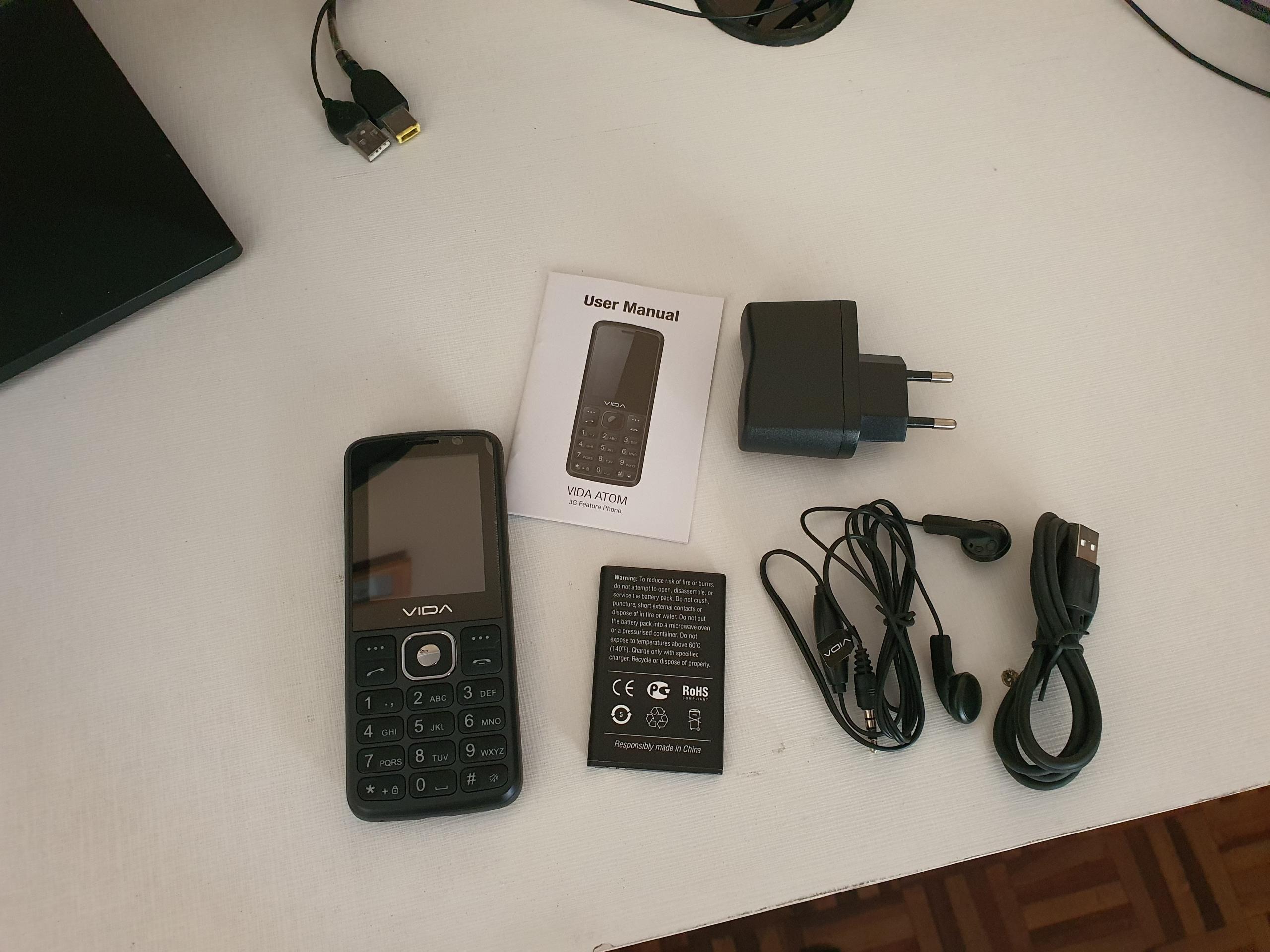 Pictures: Econet Smart KaMbudzi feature phone unboxing - Techzim