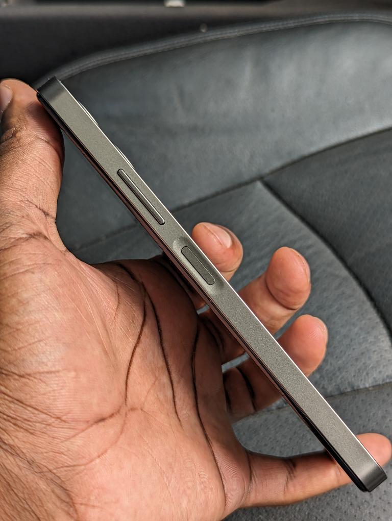 GTeL Infinity 13 review. Looks posh but is that enough to sell? - Techzim